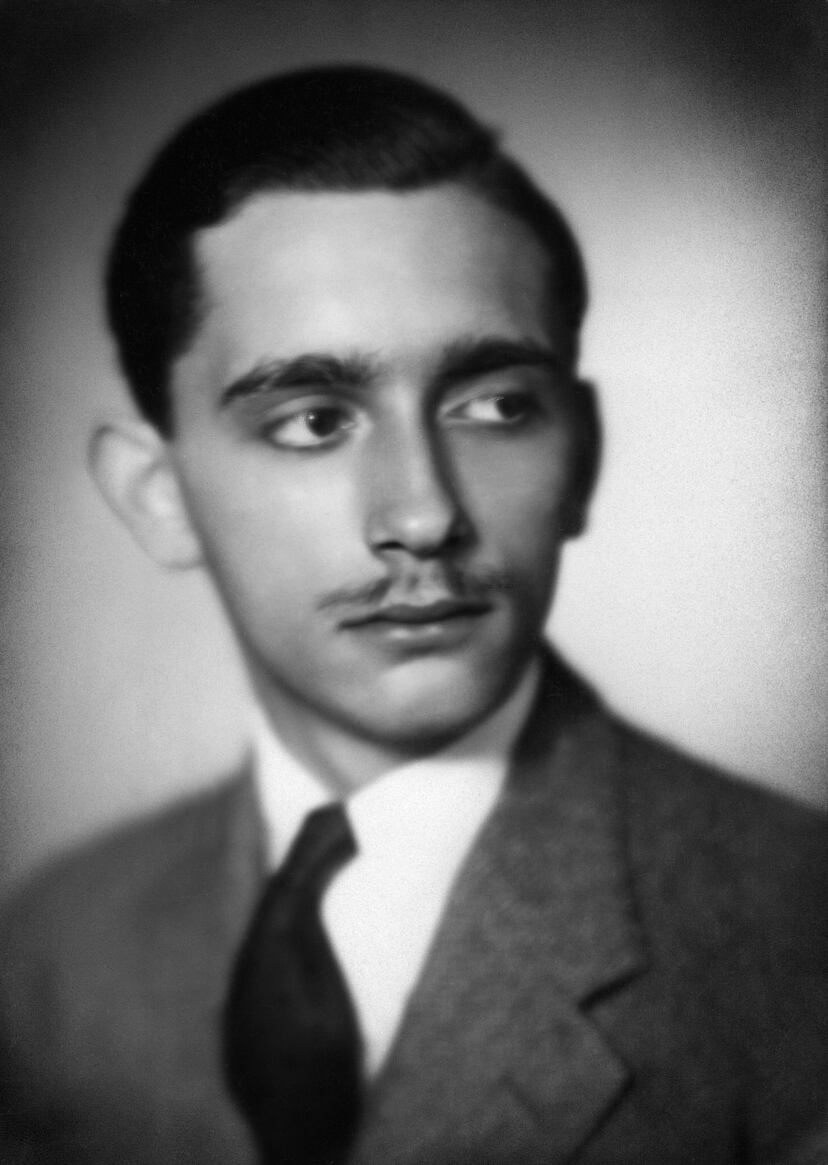 A prince, a magnate, a Churchill and a mysterious murder victim: These ...