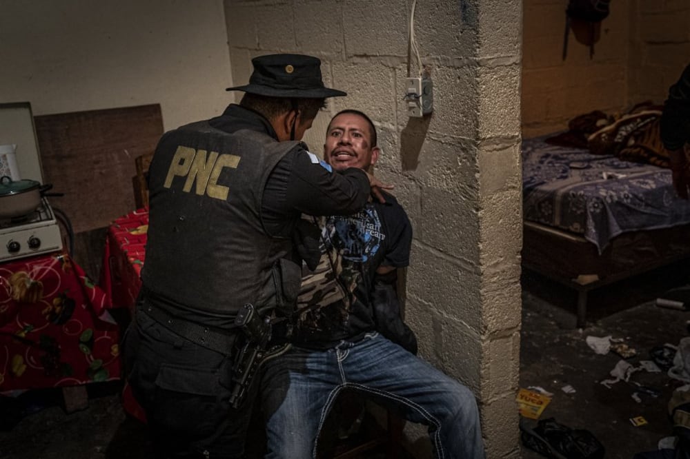 Escape of 20 Barrio 18 gang members from a maximum-security prison ...