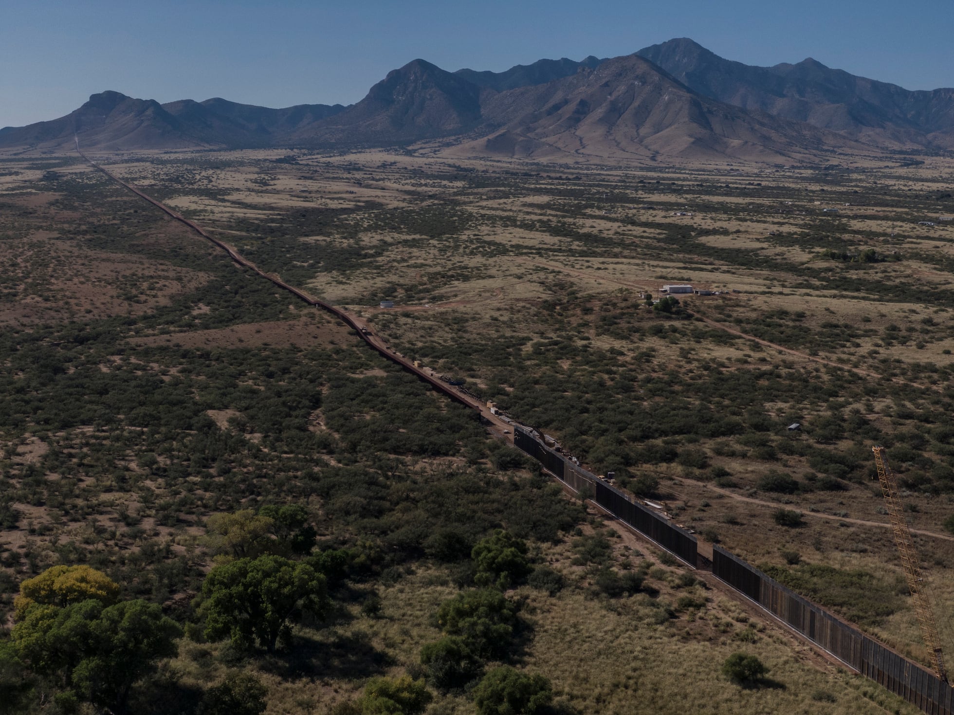 Arizona: The crossing of ‘El Jefe’: Famed jaguar circumvents US-Mexico ...