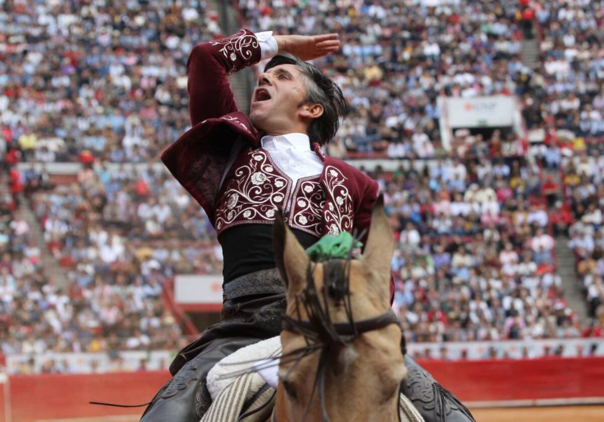 Toros cómodos y discretos toreros, en la temporada grande de Plaza ...