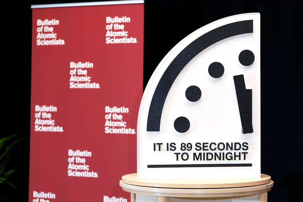 El ‘reloj del fin del mundo’ sitúa a la humanidad un segundo más cerca ...
