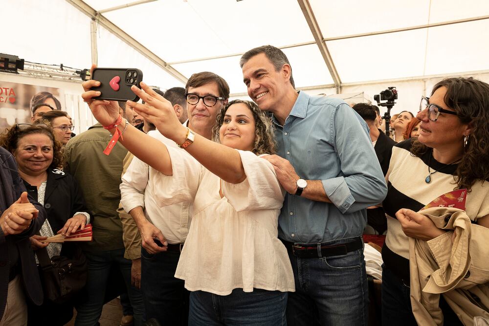 Anatomía de un bulo: Sánchez, el Falcon y Doñana | Opinión | EL PAÍS