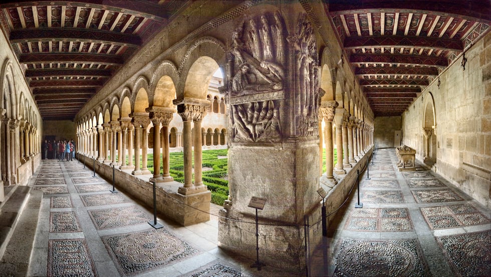 16 de los monasterios más impresionantes de España: del imponente El ...