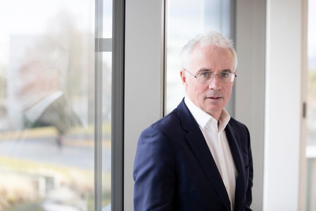 Peter Sands: Peter Sands: “Las guerras matan a más personas por ...