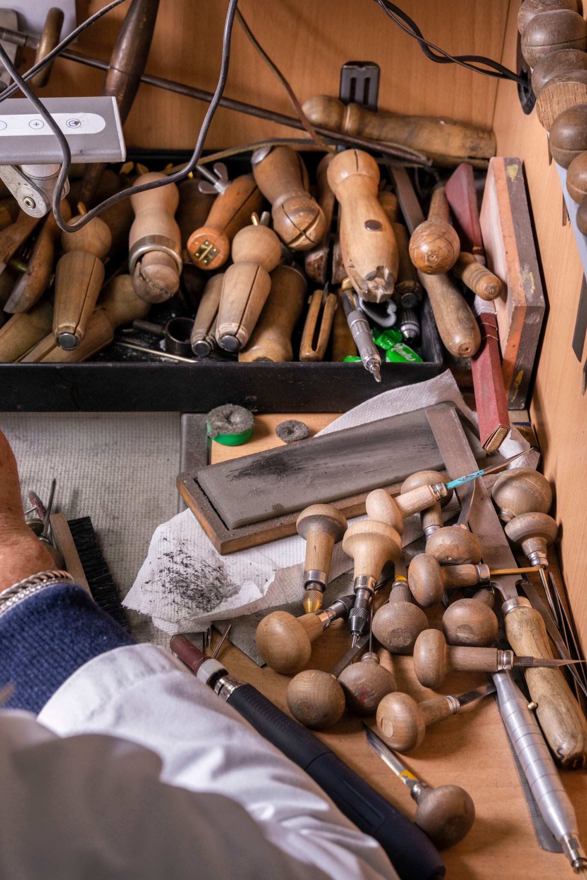 Damiani: las manos que mueven las gemas | EL PAÍS Semanal | EL PAÍS