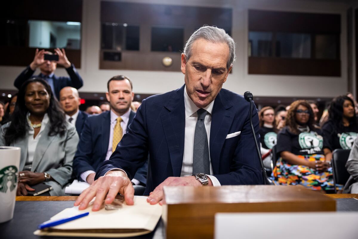 Starbucks’ Howard Schultz defends union stance before Senate | U.S ...