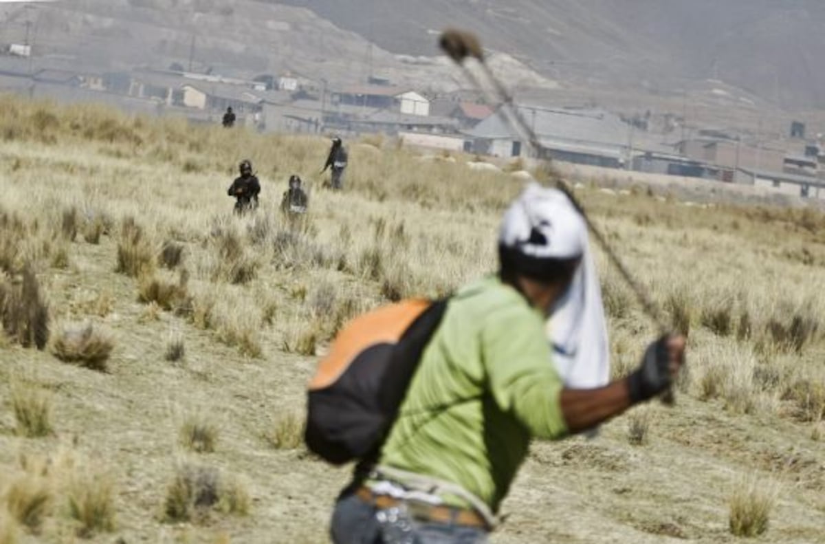Social protests flare up at Peru mine | Spain | EL PAÍS English