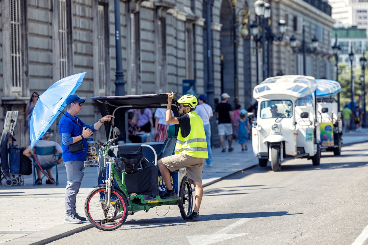 Madrid destinará a 16 agentes de movilidad exclusivos para multar ‘tuk ...