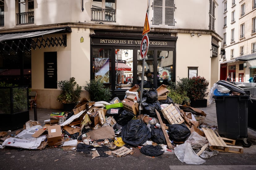 More than 7,600 tons of trash pile up in Paris: ‘There was garbage even ...