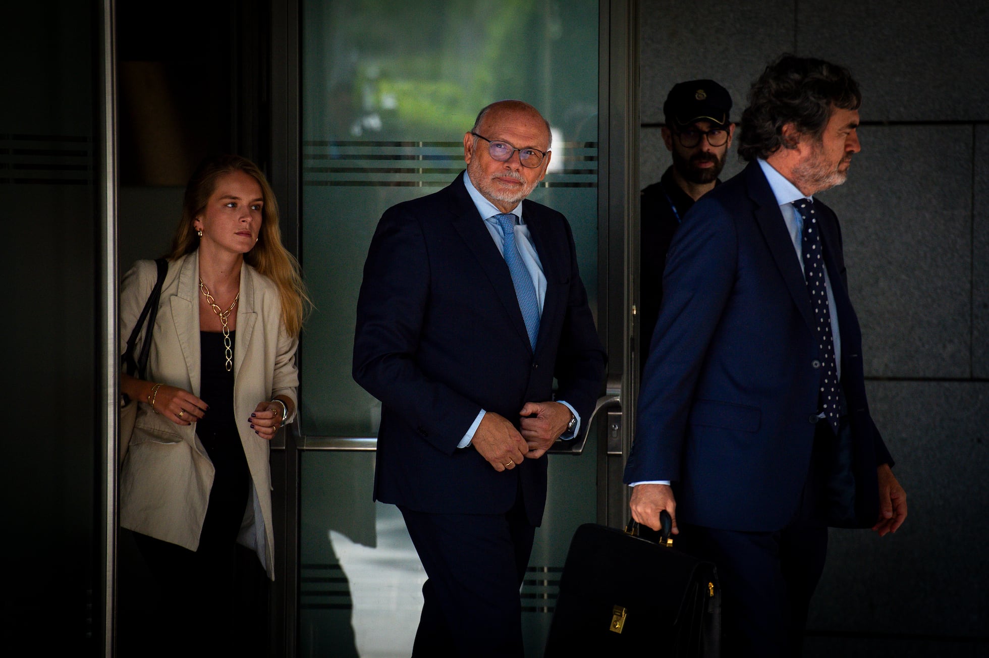 La Audiencia Nacional retira el pasaporte a Isabel Pardo de Vera y Javier Herrero por el ‘caso ...