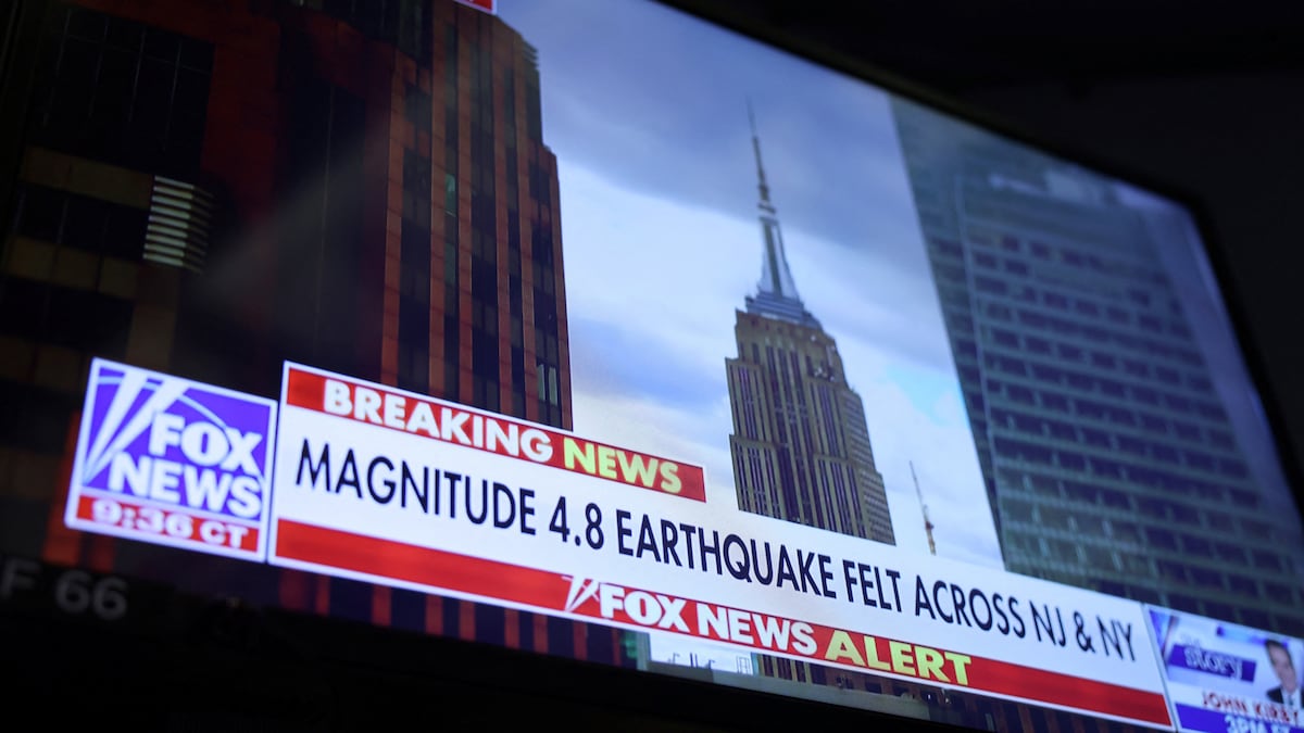 A 4.8 magnitude earthquake centered near New York City rattles the ...