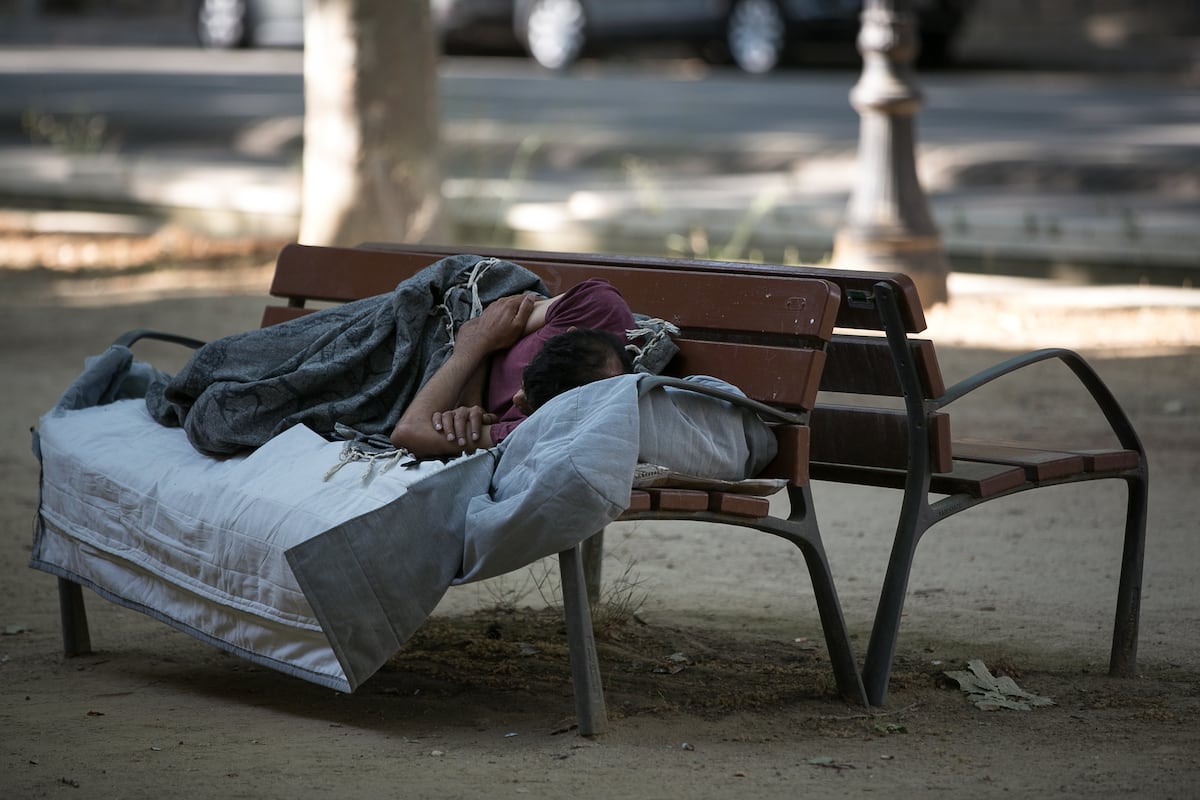 Una ley para las personas sin hogar | Noticias de Cataluña | EL PAÍS