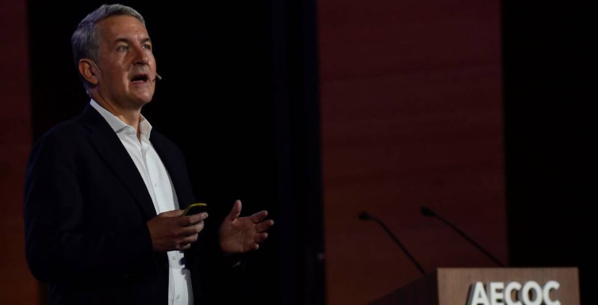 El español Ramón Laguarta ganó 28,4 millones de dólares en 2022 como ...