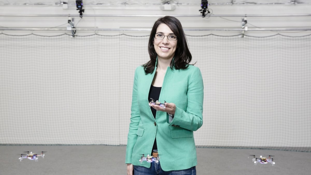 Nora Ayanian, adiestradora de drones | EL PAÍS Semanal | EL PAÍS