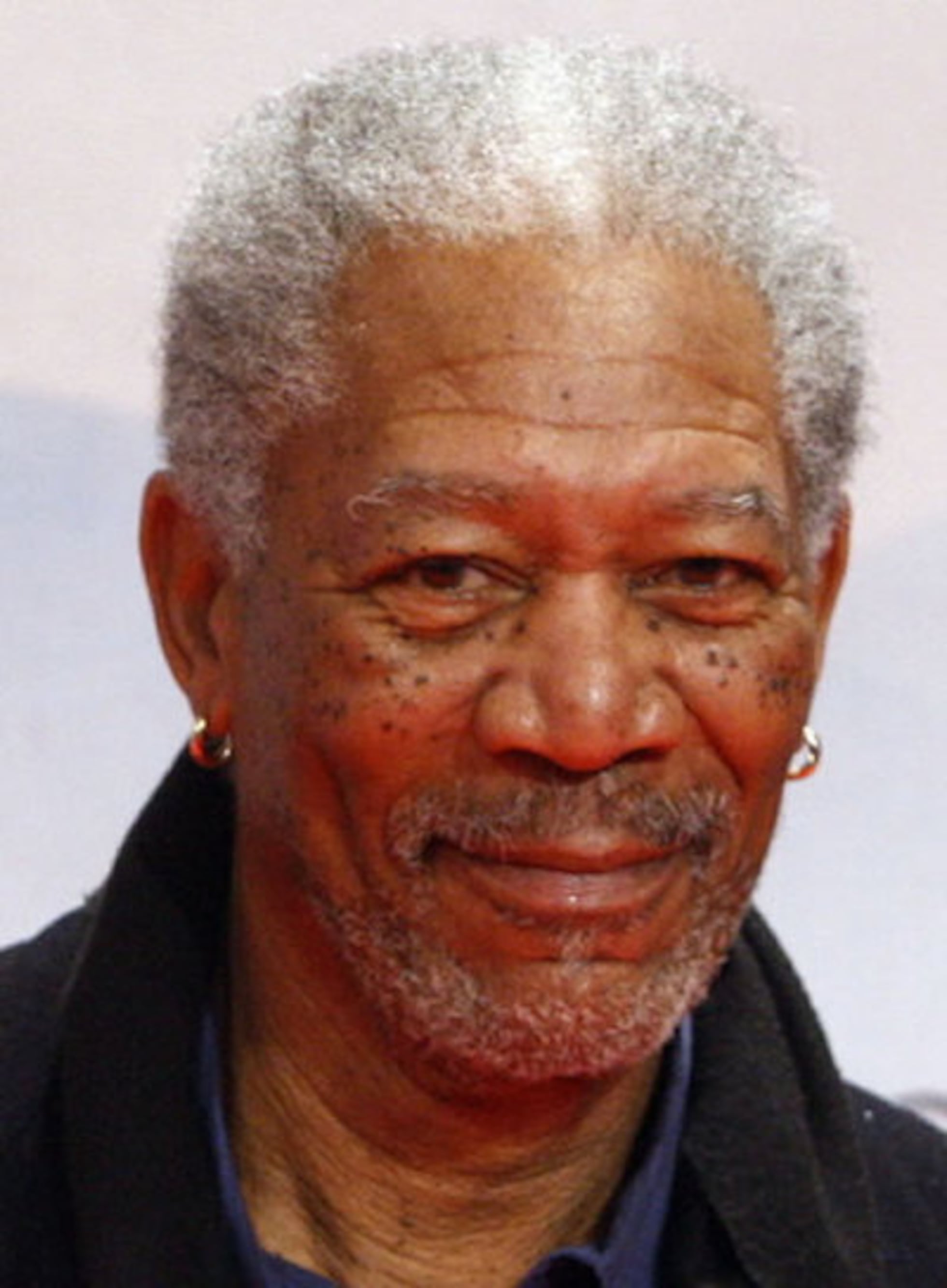 Morgan Freeman se recupera tras salir con éxito de una operación ...