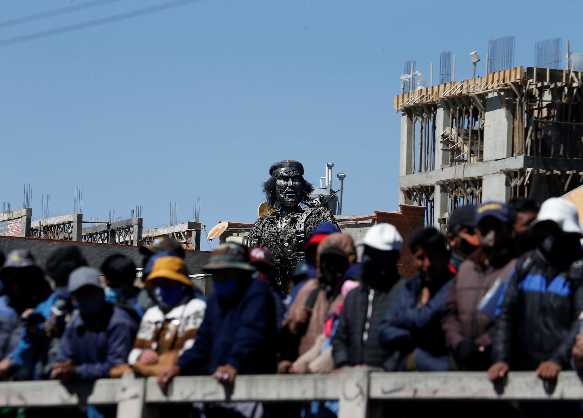 Bolivia wants to bury the ghost of Che Guevara | International | EL ...