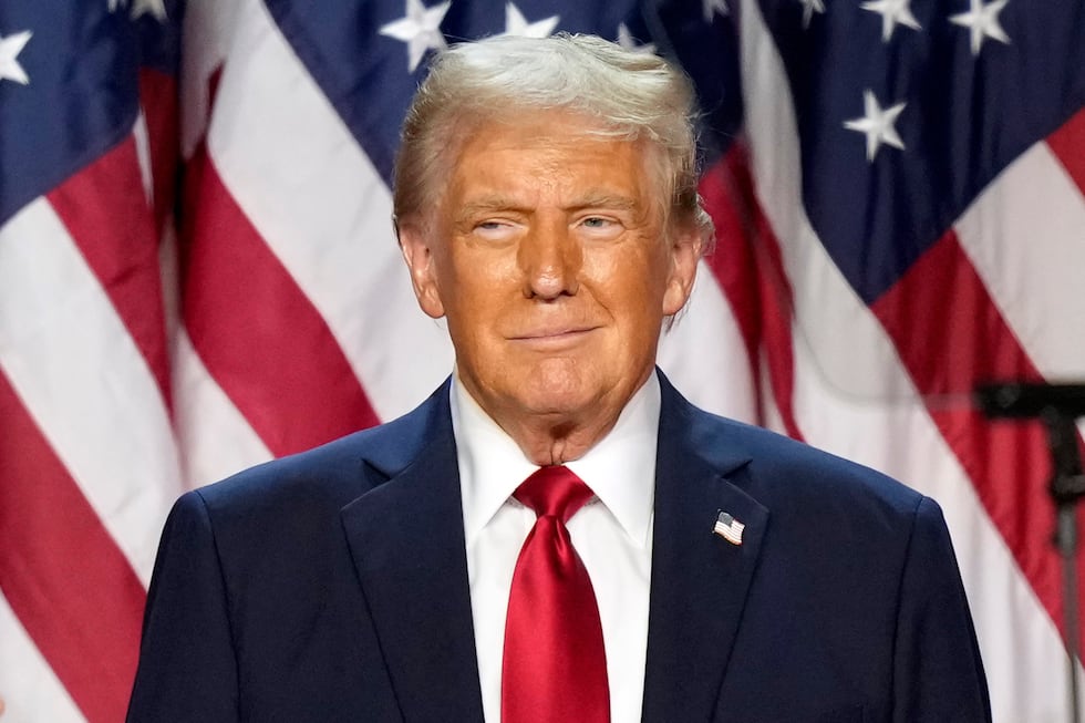 Donald Trump: En lugar de a la cárcel, ¡fue reelegido presidente ...