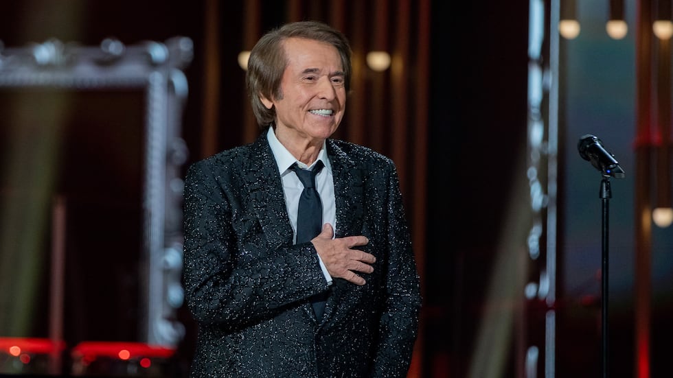 Un cuento de Navidad para Raphael | Televisión | EL PAÍS