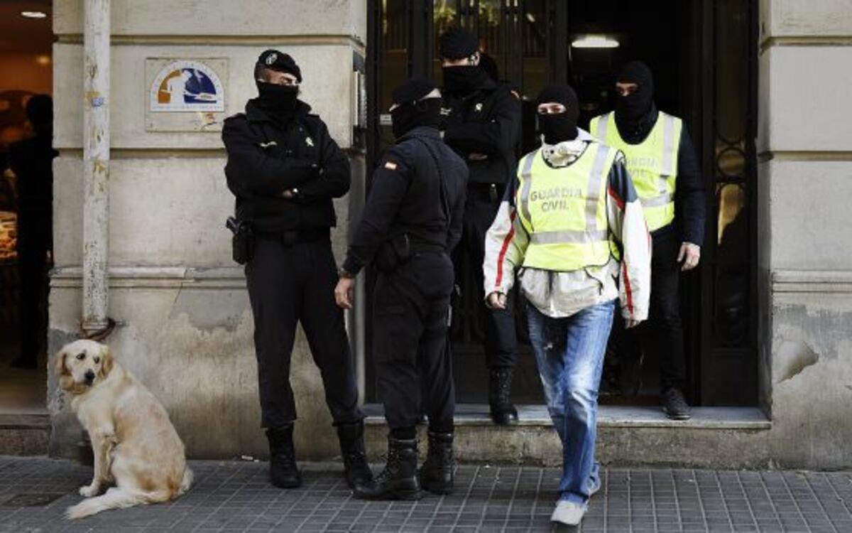 Spain islamic terrorism: Spanish police arrest two men in Girona ...