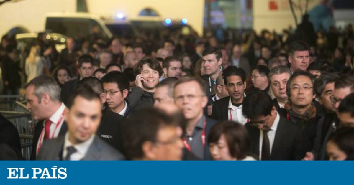 mwc17: Dibujar en el aire, un robot bailando ‘Gangnam Style’ y otras novedades del MWC | Vídeos ...