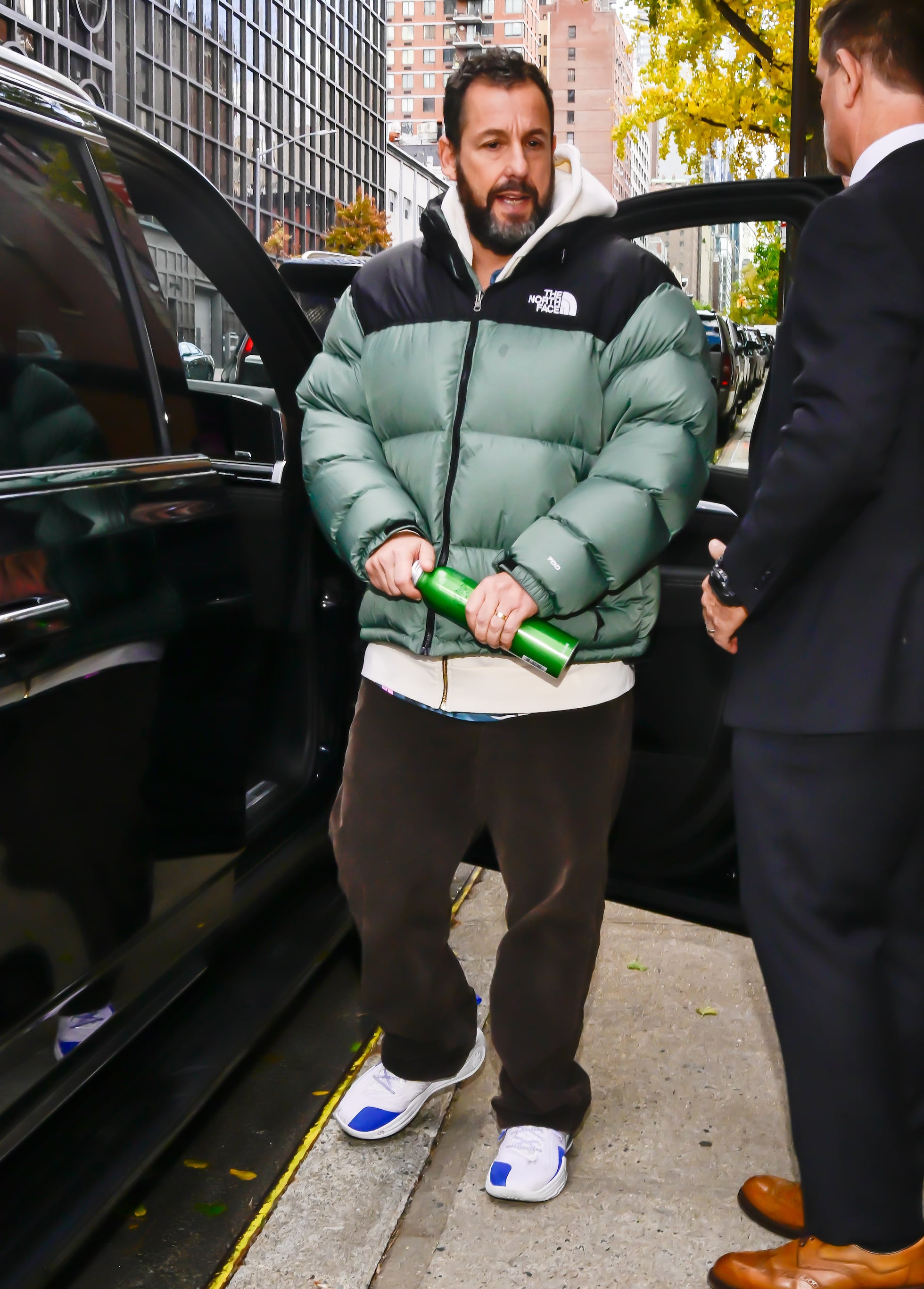 La segunda invasión del plumífero: historia y guía de uso de la prenda ...