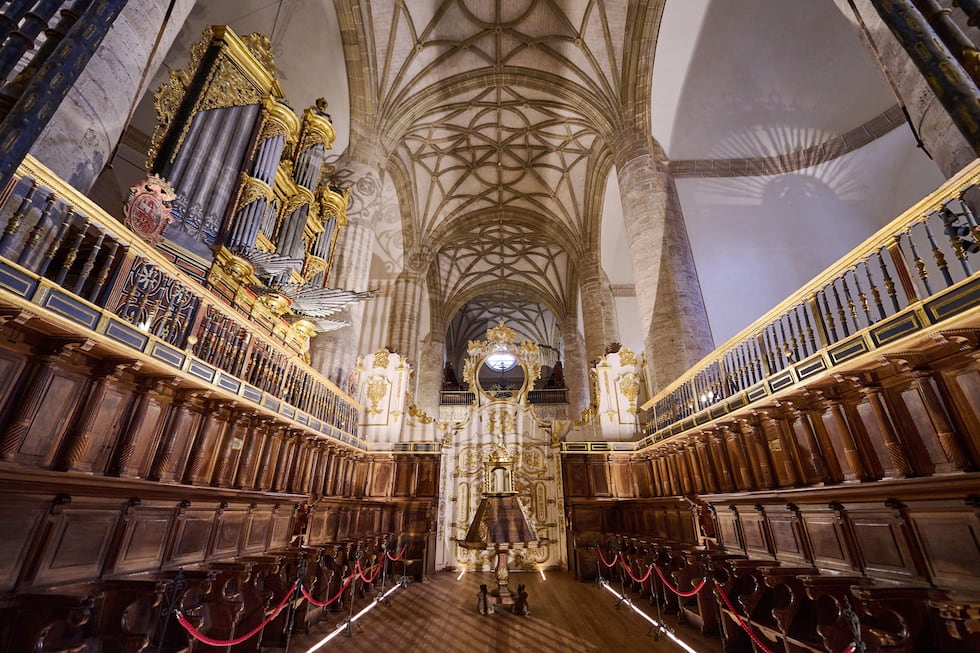 16 de los monasterios más impresionantes de España: del imponente El ...