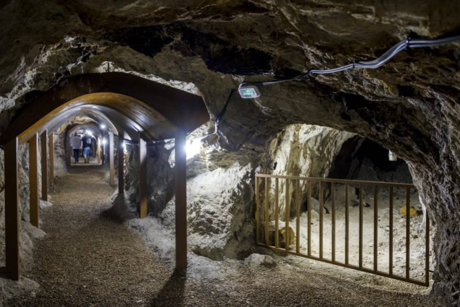 Natural wonders: The world’s biggest accessible geode opens in southern ...