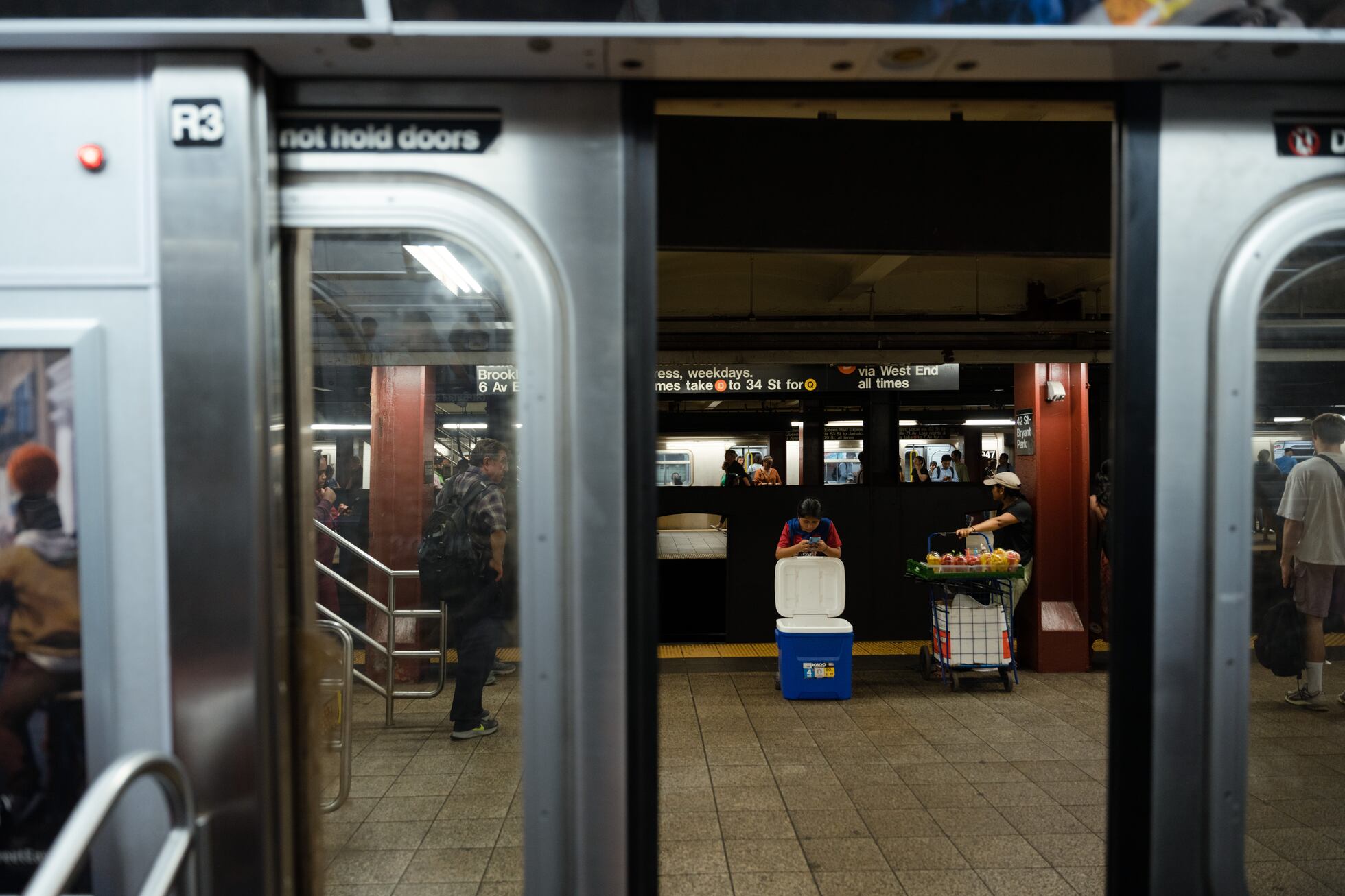 The New York subway fills with street vendors: The only ‘job’ where ...