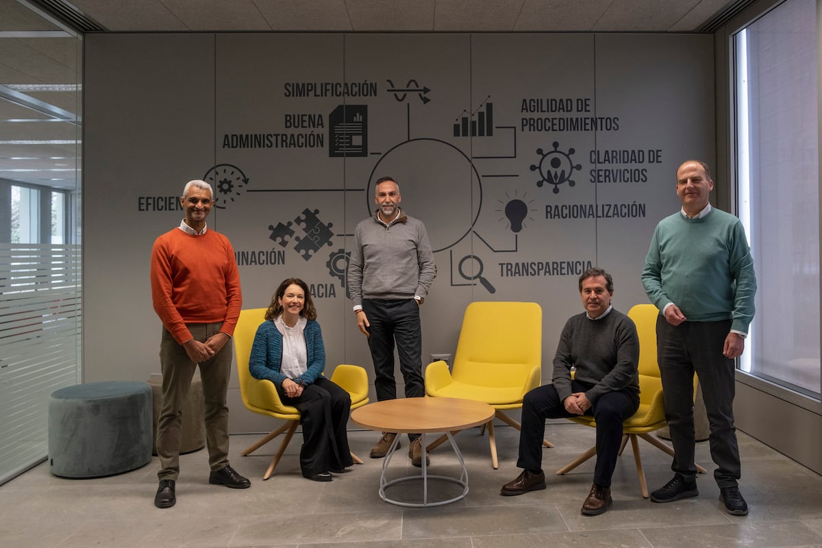 Pisar el acelerador para atraer inversiones a Andalucía | Noticias de ...