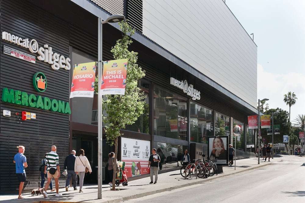 Los supermercados alcanzan las 860 aperturas en 2025 y disparan sus ...