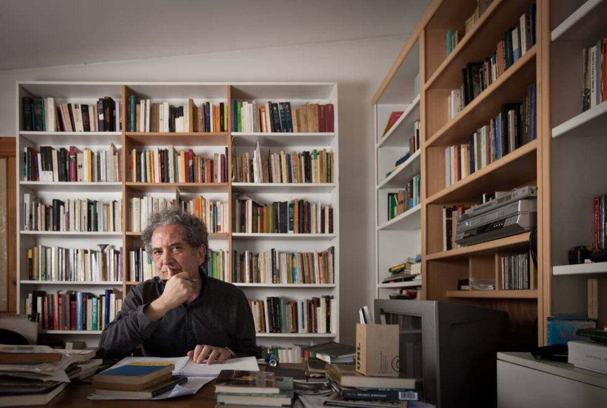 A luta de Ricardo Piglia para seguir com seu tratamento contra a ELA ...