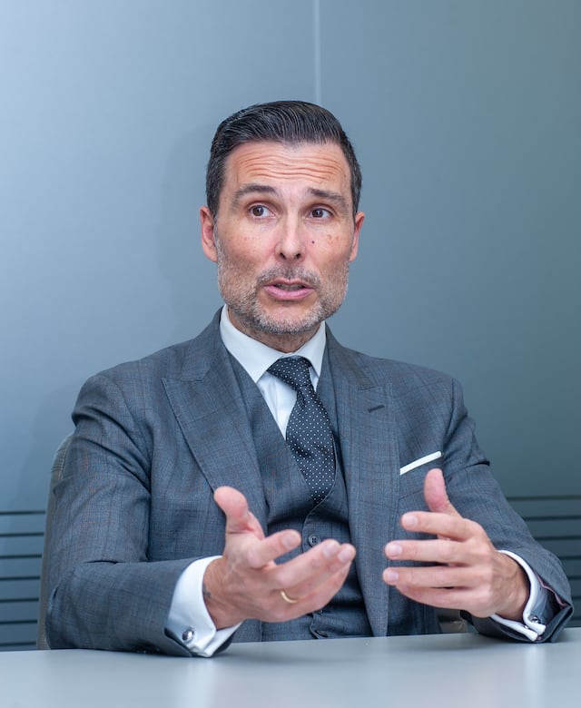 Amper compra Navacel por 23 millones con una nueva ampliación de ...