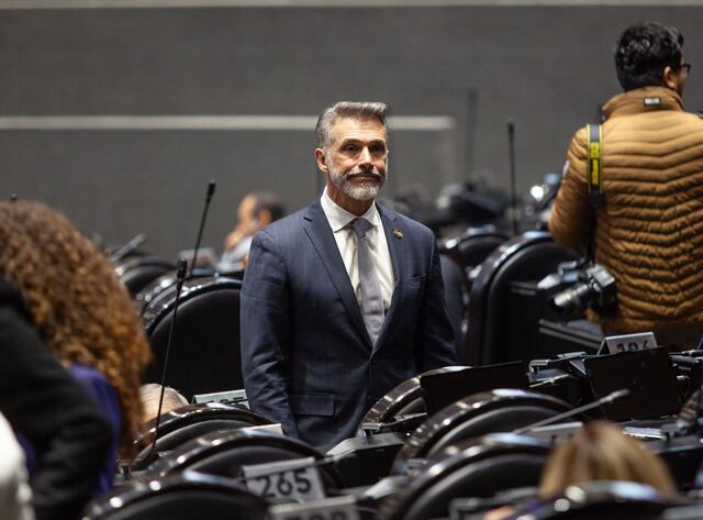 Del Congreso a ‘La Casa de los Famosos’: el diputado y actor Sergio ...