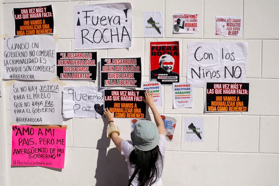 Marchas contra el gobernador Rocha en un mar de balazos: la nueva cotidianeidad de Sinaloa | EL ...