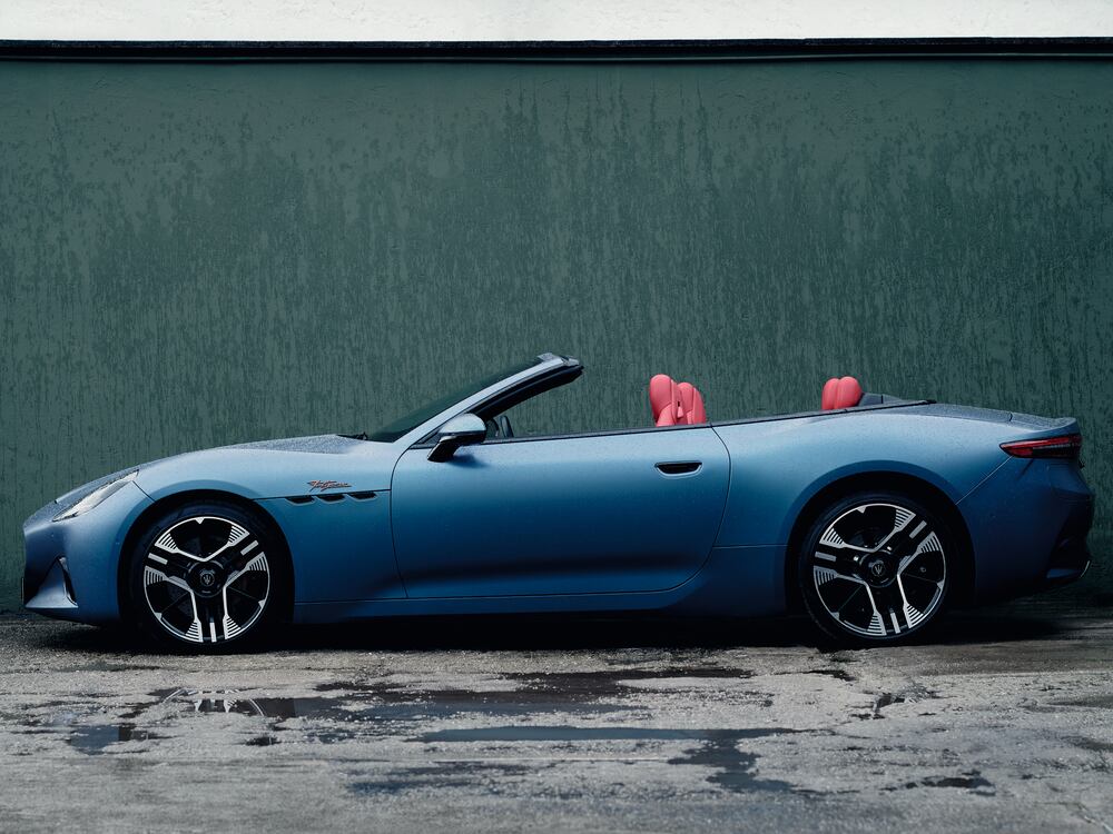Así es el Maserati GranCabrio Folgore, un descapotable eléctrico que ...