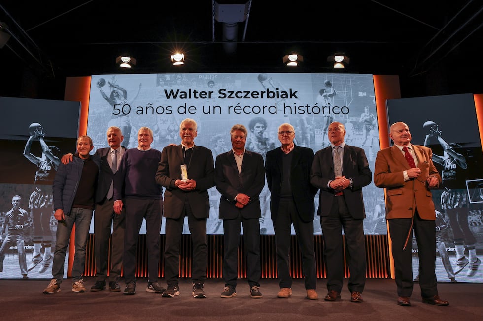 Medio siglo de los 65 puntos de Walter Szczerbiak, un récord de otra ...