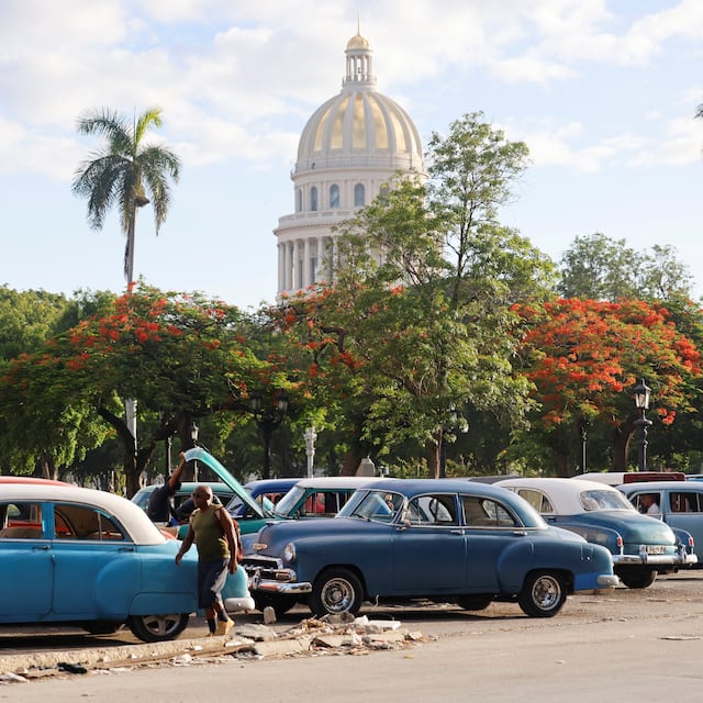 Cuba se abre al capitalismo ante la asfixia de EE UU: estas son las ...