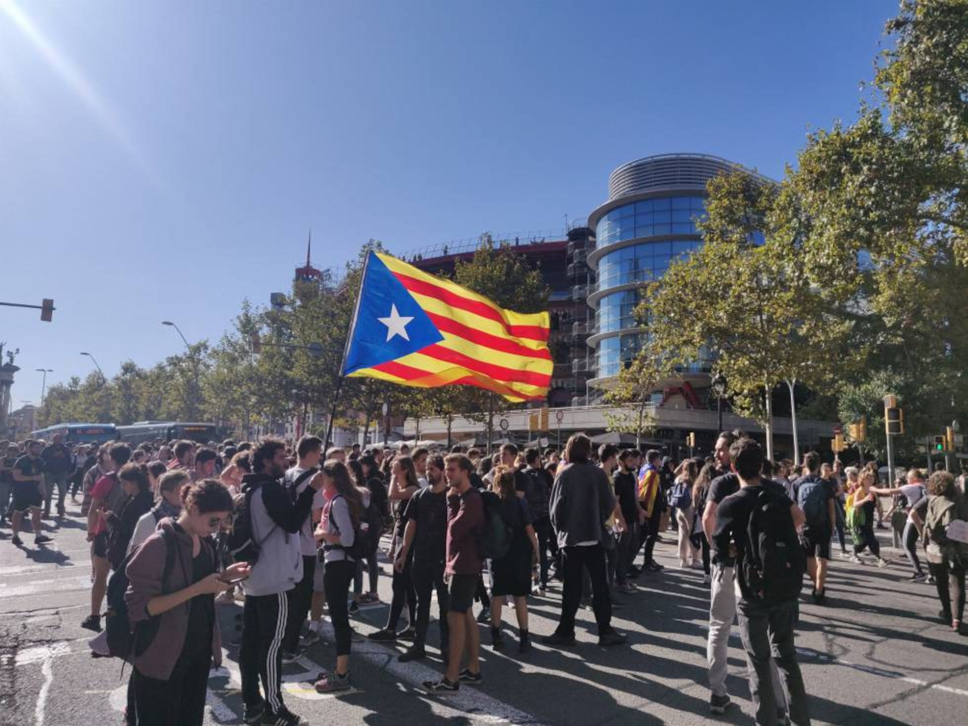 Jailed Catalan independence leaders: Catalonia faces second day of ...