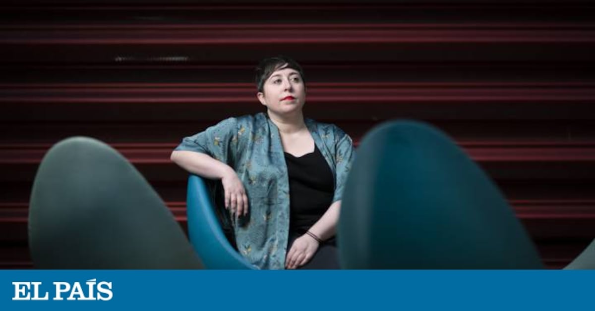 Elena Medel: “¿Qué quieren los jóvenes? Llegar a fin de mes” | Babelia ...