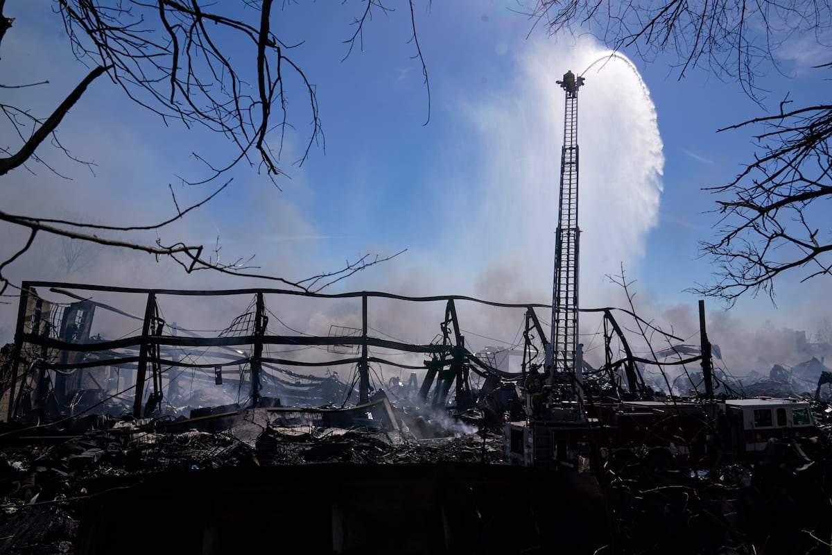 Major Indiana plastics fire nearly out but residents worry | U.S. | EL ...