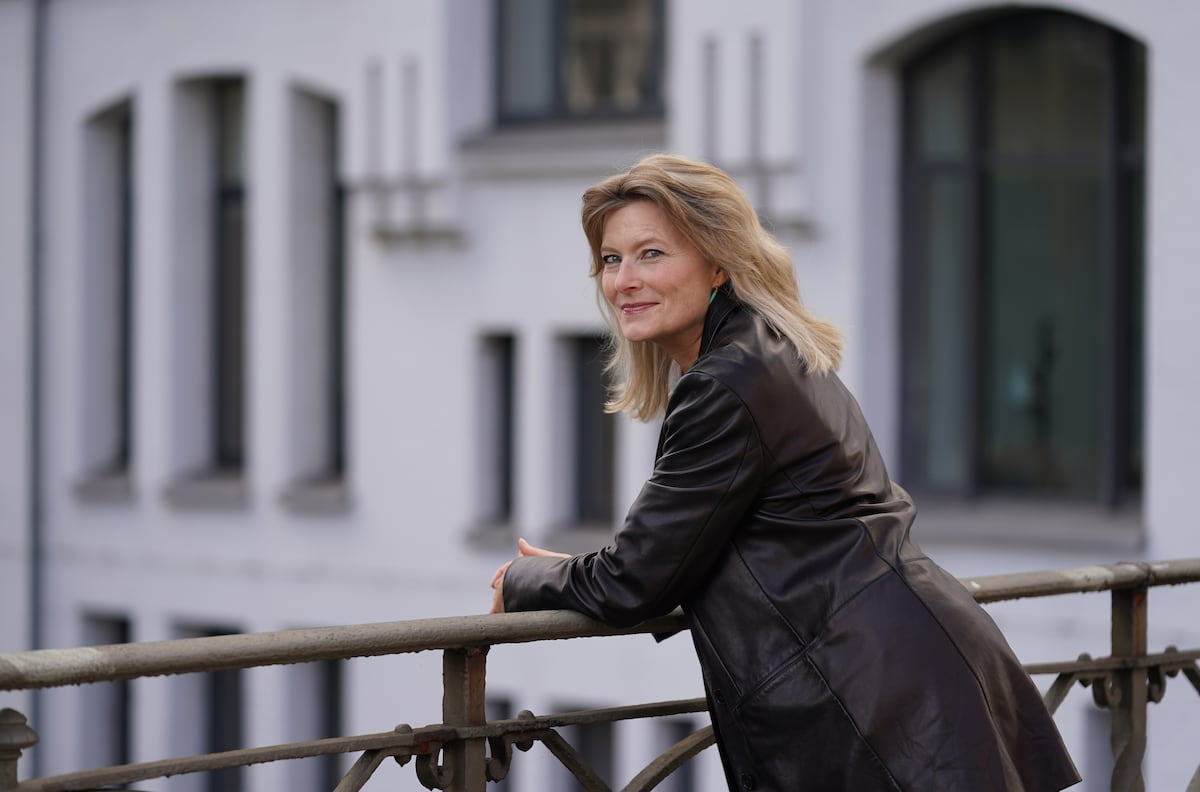 ‘La casa de caramelo’: la distopía digital de Jennifer Egan | Babelia ...