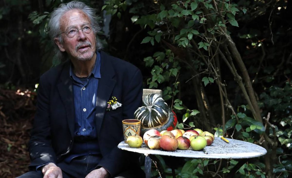 Peter Handke após ganhar o Nobel de Literatura: “Agora me sinto livre ...