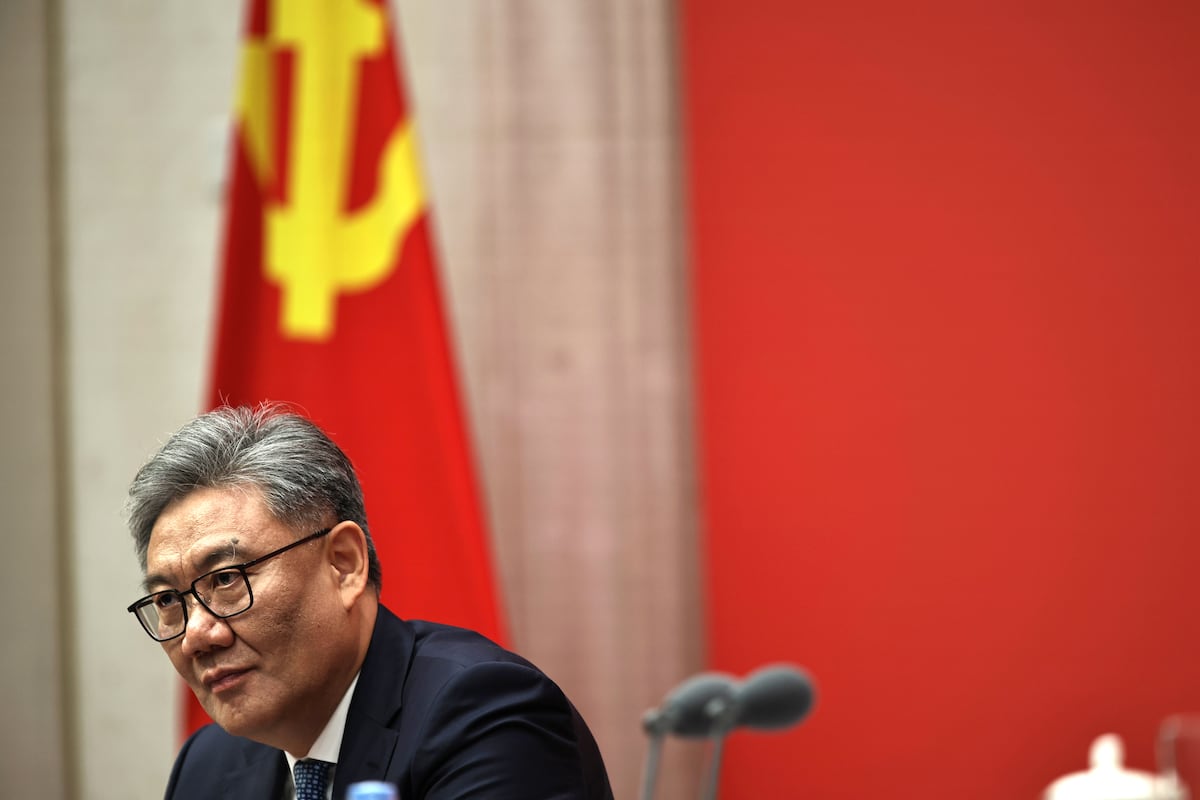 China promete acelerar la “autosuficiencia” en tecnología punta en ...
