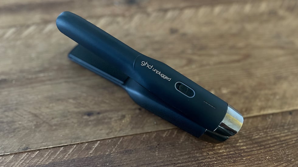 Hemos probado las mejores planchas de pelo portátiles sin cable ...