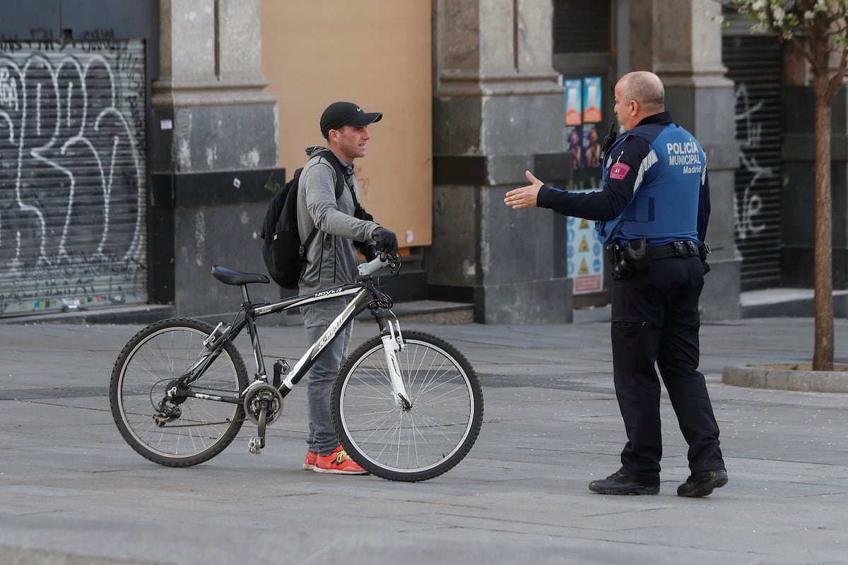 Coronavirus lockdown in Spain: Members of the Spanish public face fines ...