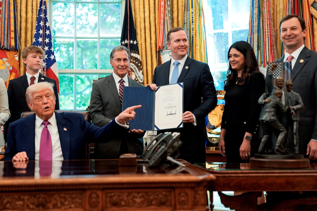Trump advierte a los indocumentados: “Si deciden quedarse aquí ...