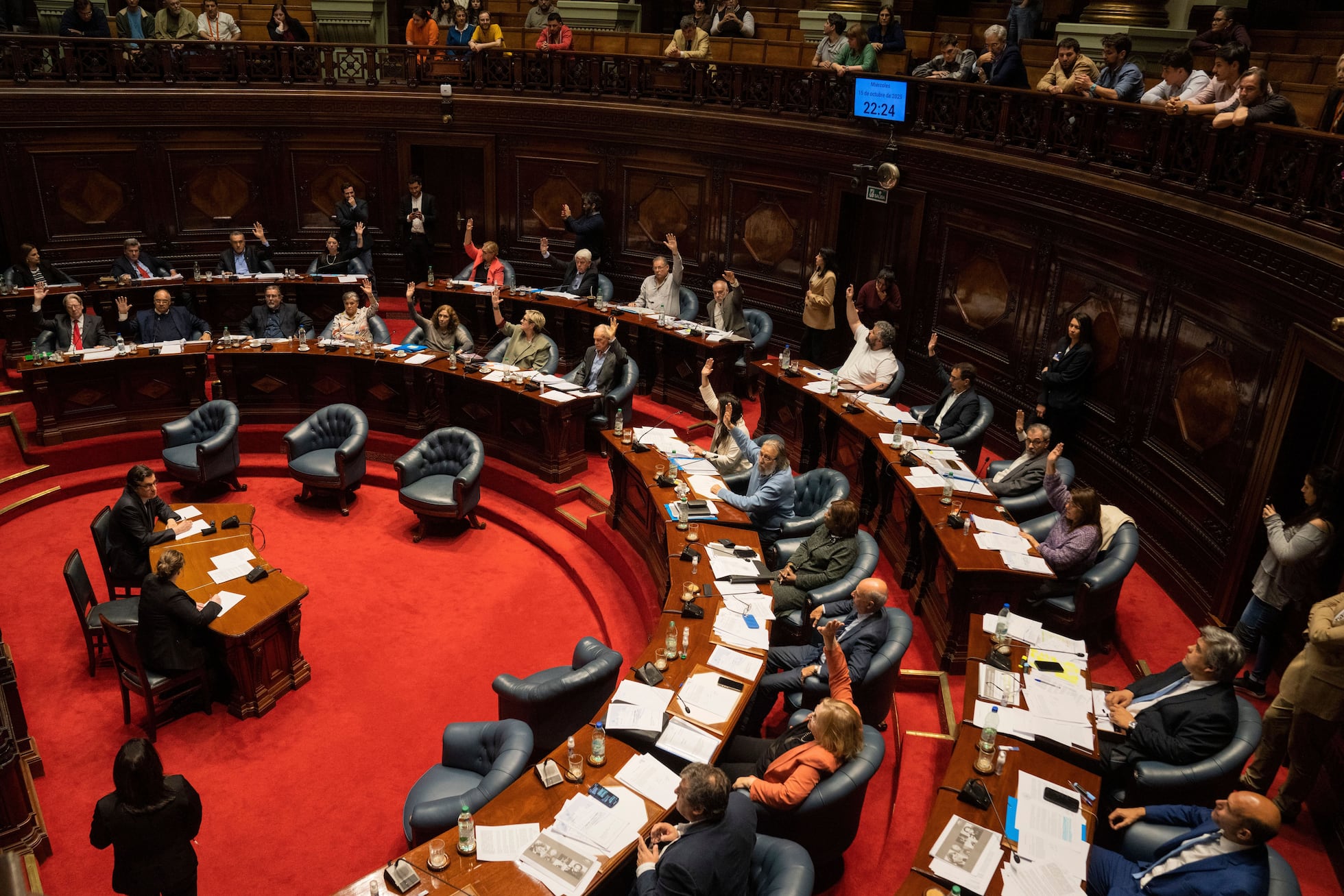 Uruguay aprueba la primera ley de eutanasia de América Latina | EL PAÍS ...