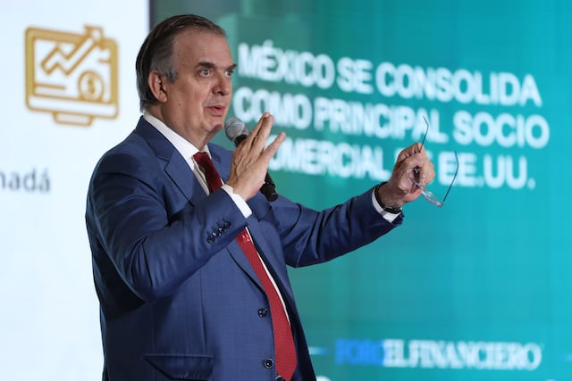 El secretario de Economía, Marcelo Ebrard, anticipa una revisión ...