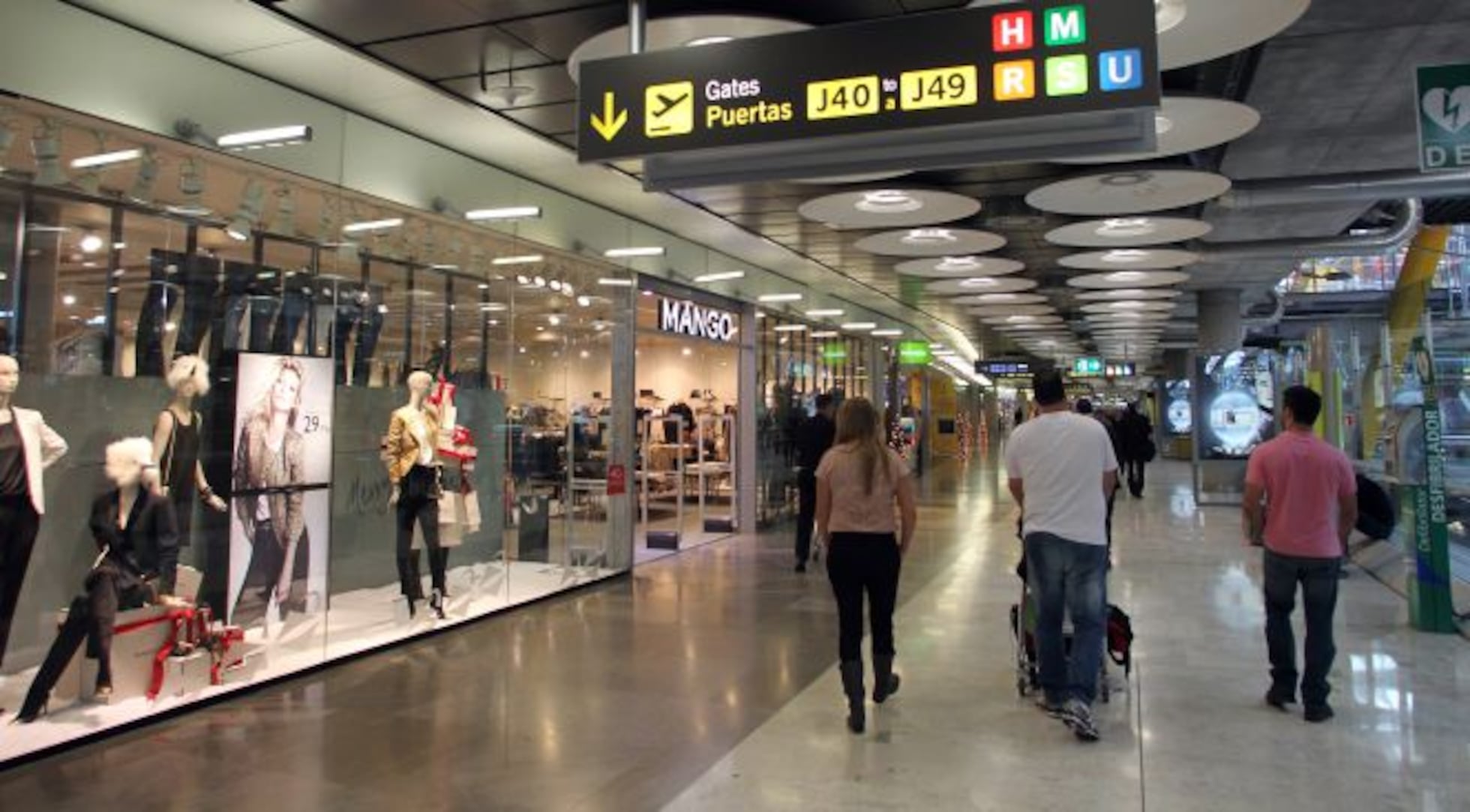 Check-ins from home, 3D scanners and trains to boarding gates: What it ...