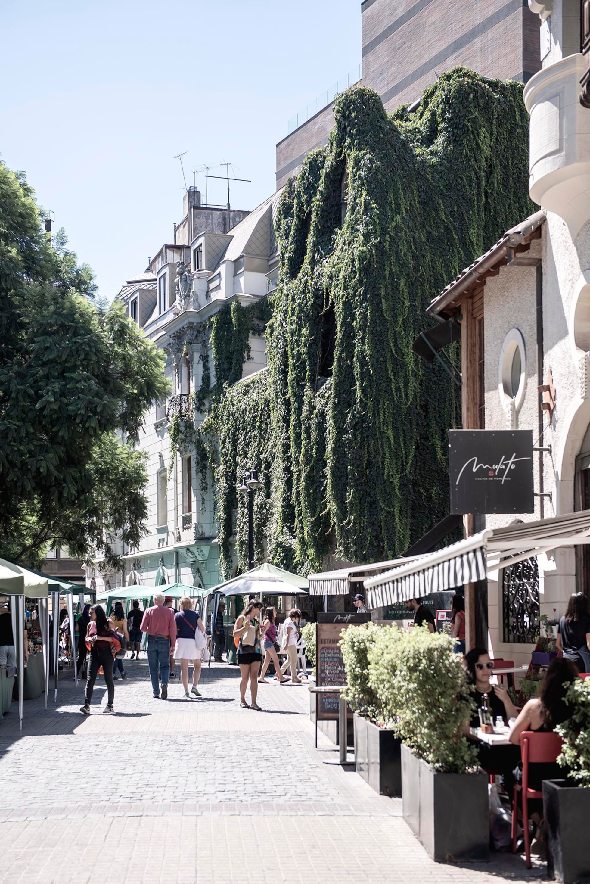 Por Barrio Lastarria: bienvenidos al Santiago de Chile más bohemio | El ...